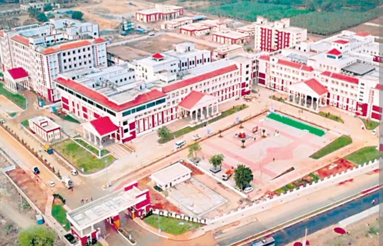 PPP Medical Colleges: Investors Ignore Govt Assurances! | Jagan Threats ...